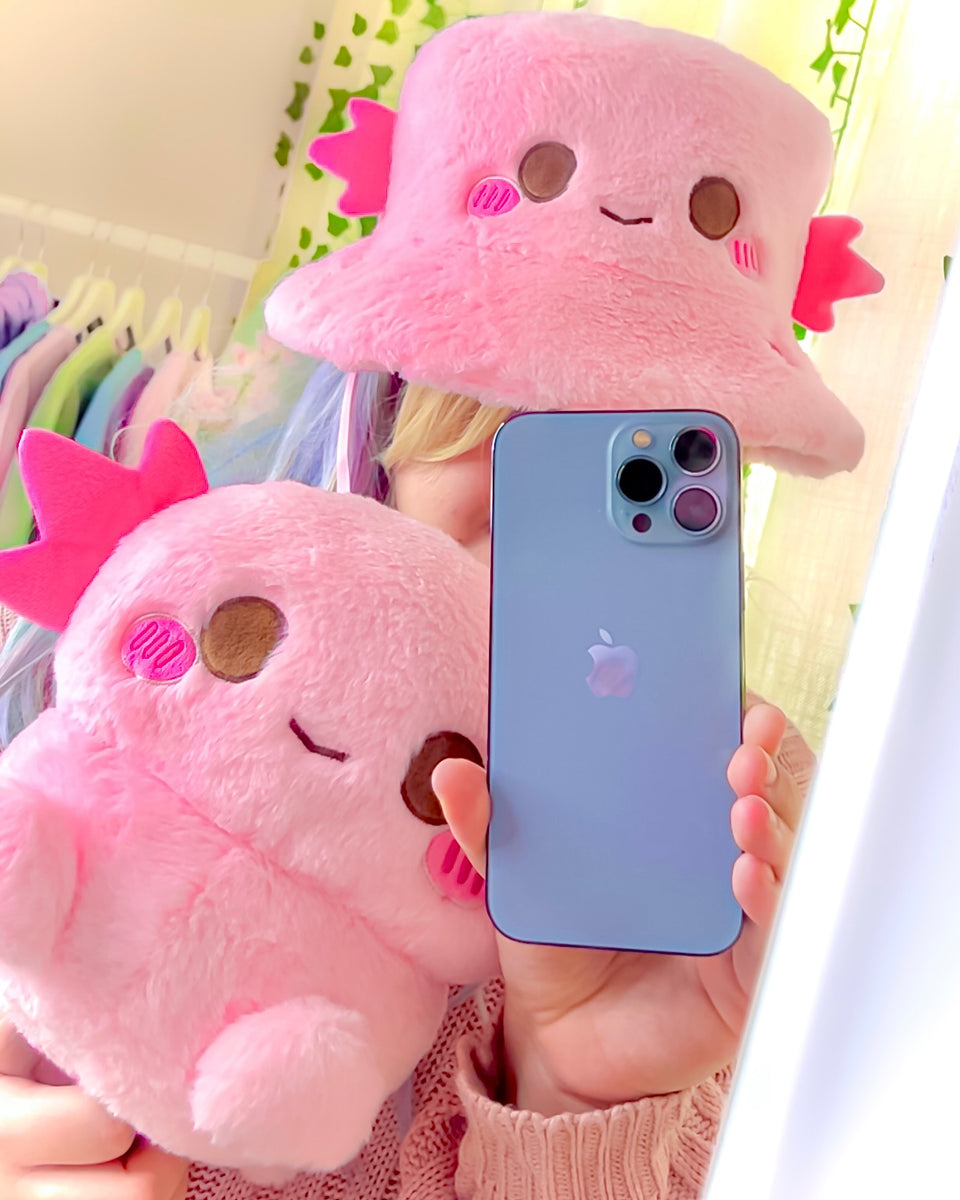 Fluffy Xoxi The Axolotl Bucket Hat
